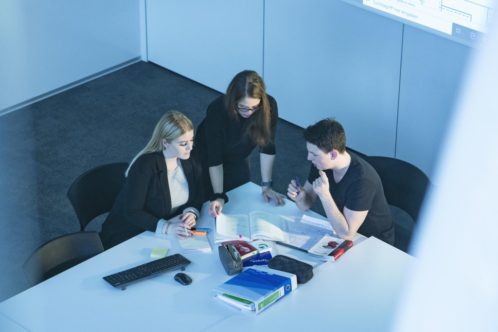 Massgeschneiderte Maschinenlösungen - Rychiger