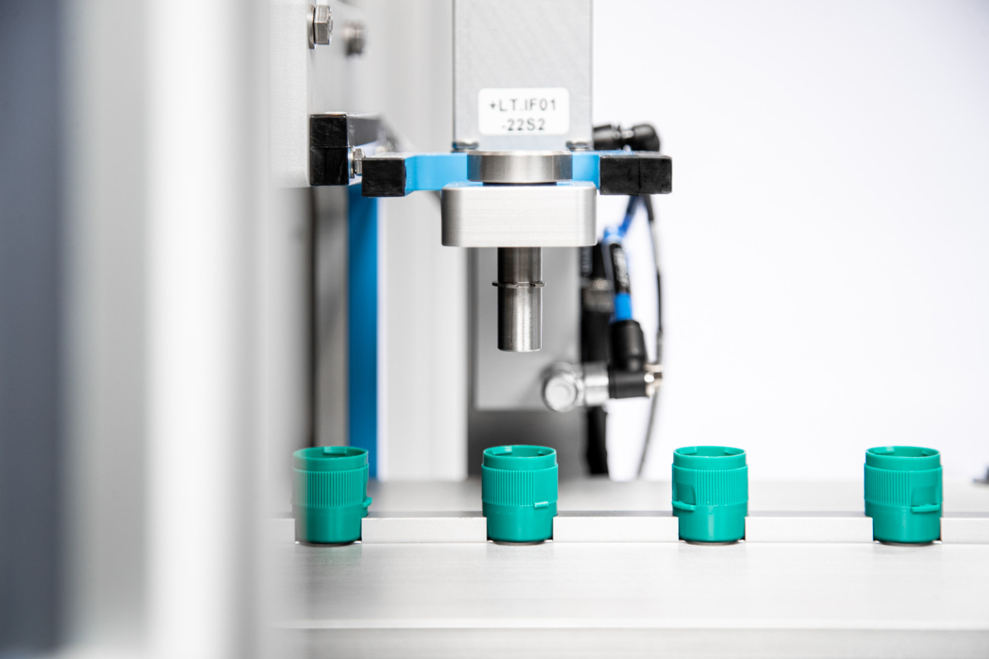 LT 20 | Fill & Seal multi-well cassettes or cartridges - Rychiger