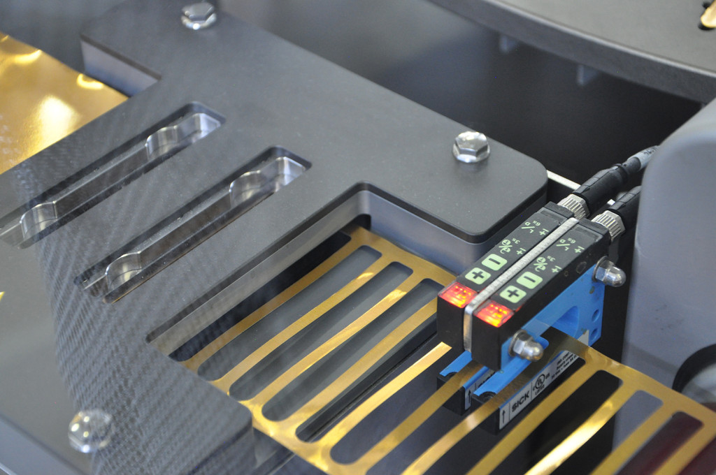 FS 200 | Filling and assembling machine for IVD & POC - Rychiger