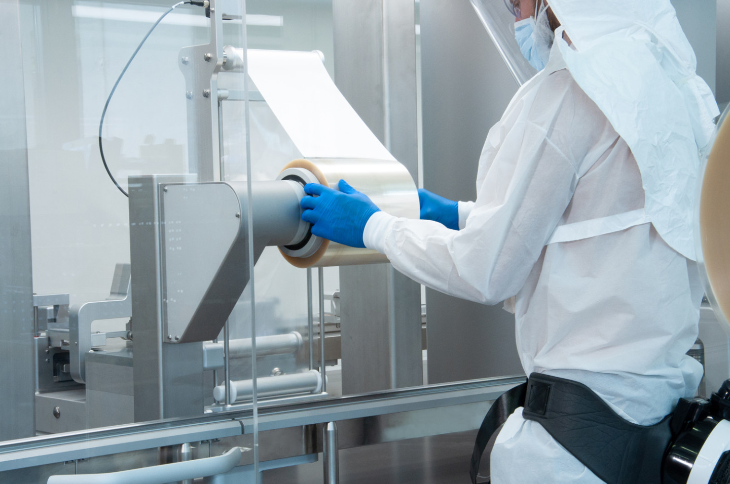 MC 1400 | Production machine for molecular diagnostics - Rychiger