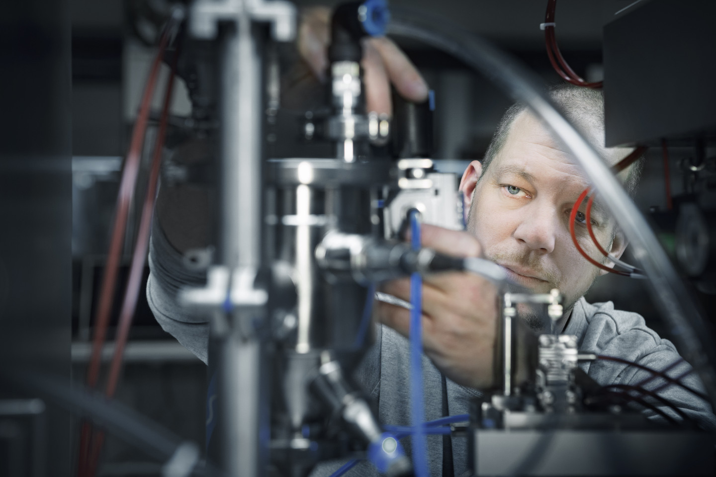 Automotive | automation solutions streamlined - Rychiger