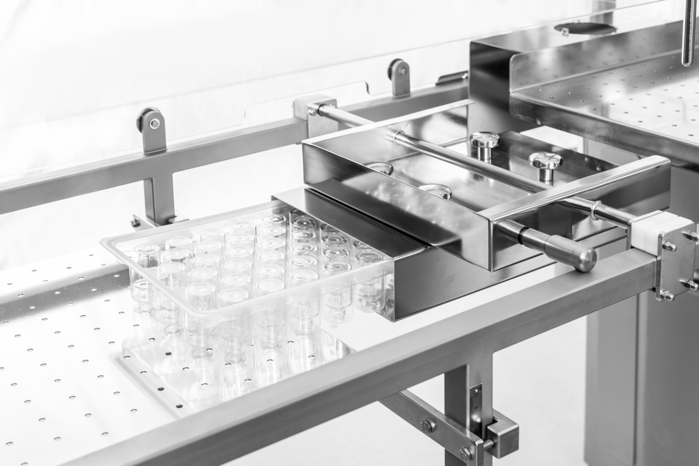 Z-201 | Pharmaceuticals & IVD machine - Rychiger
